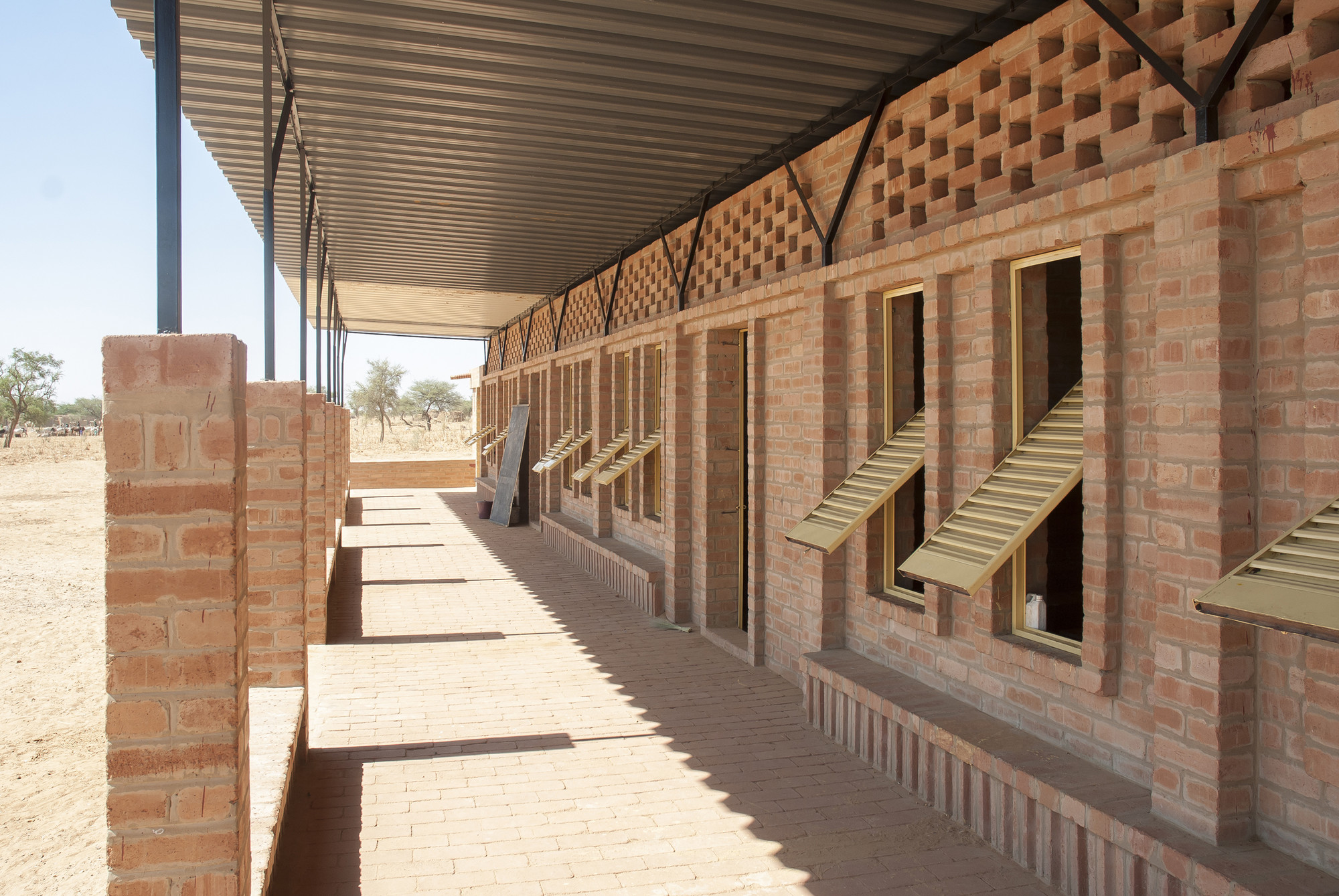 Modern Architectural Design Ideas For School The Gangouroubouro Modern Architectural Design Ideas For School The Gangouroubouro